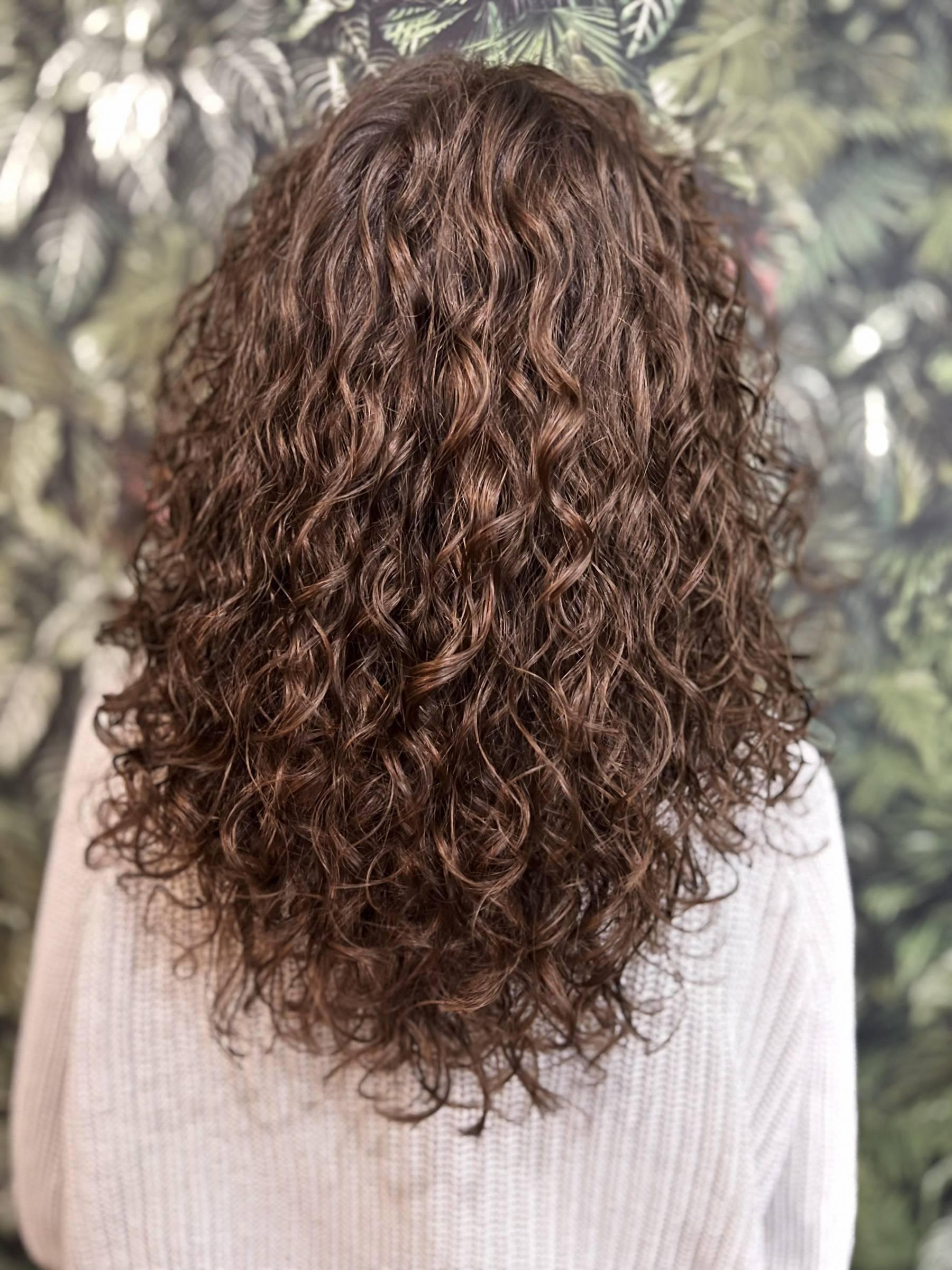 Comment faire pour boucler les cheveux - On Fait Comment